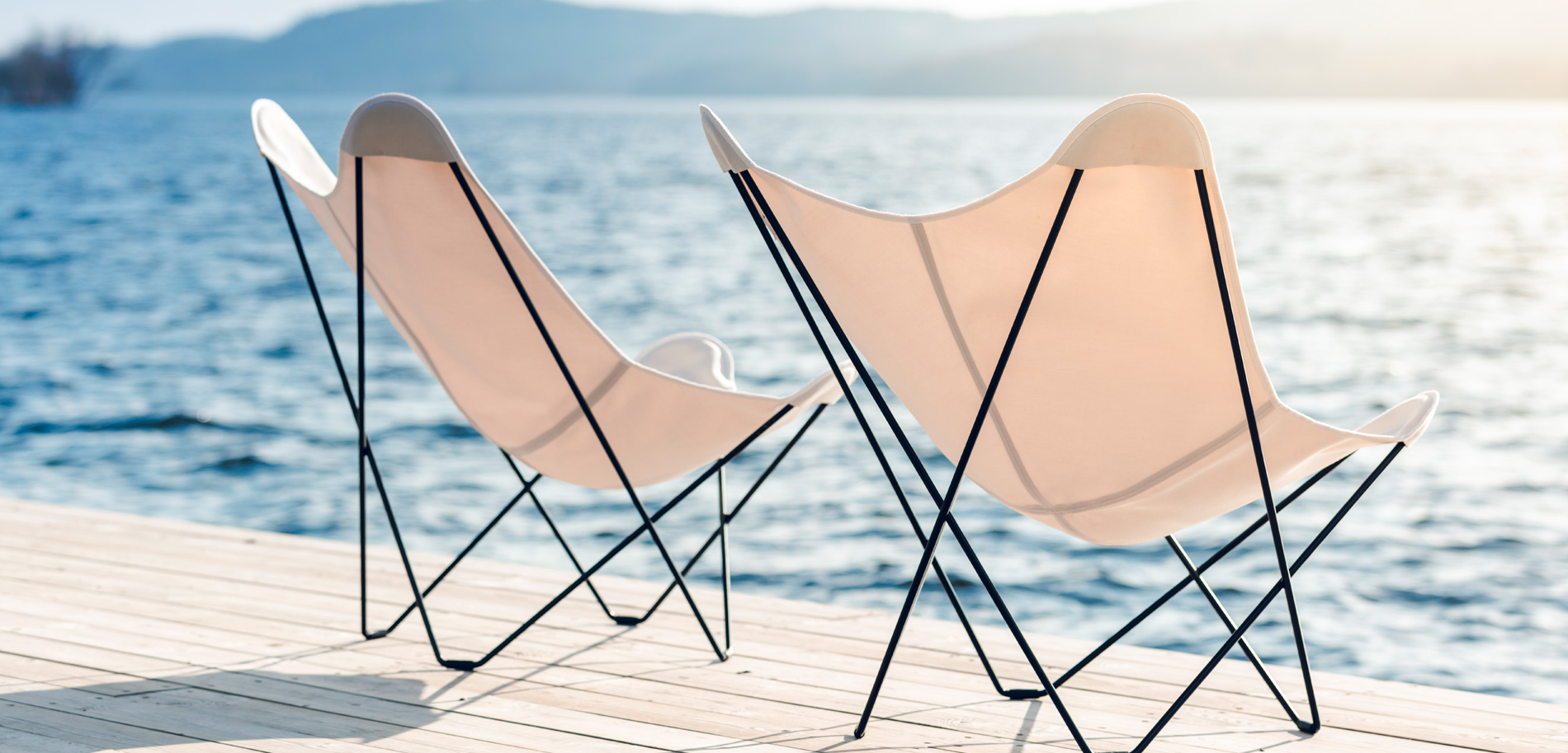 The Story Behind The Iconic Butterfly Chair Design Architectural Digest ...