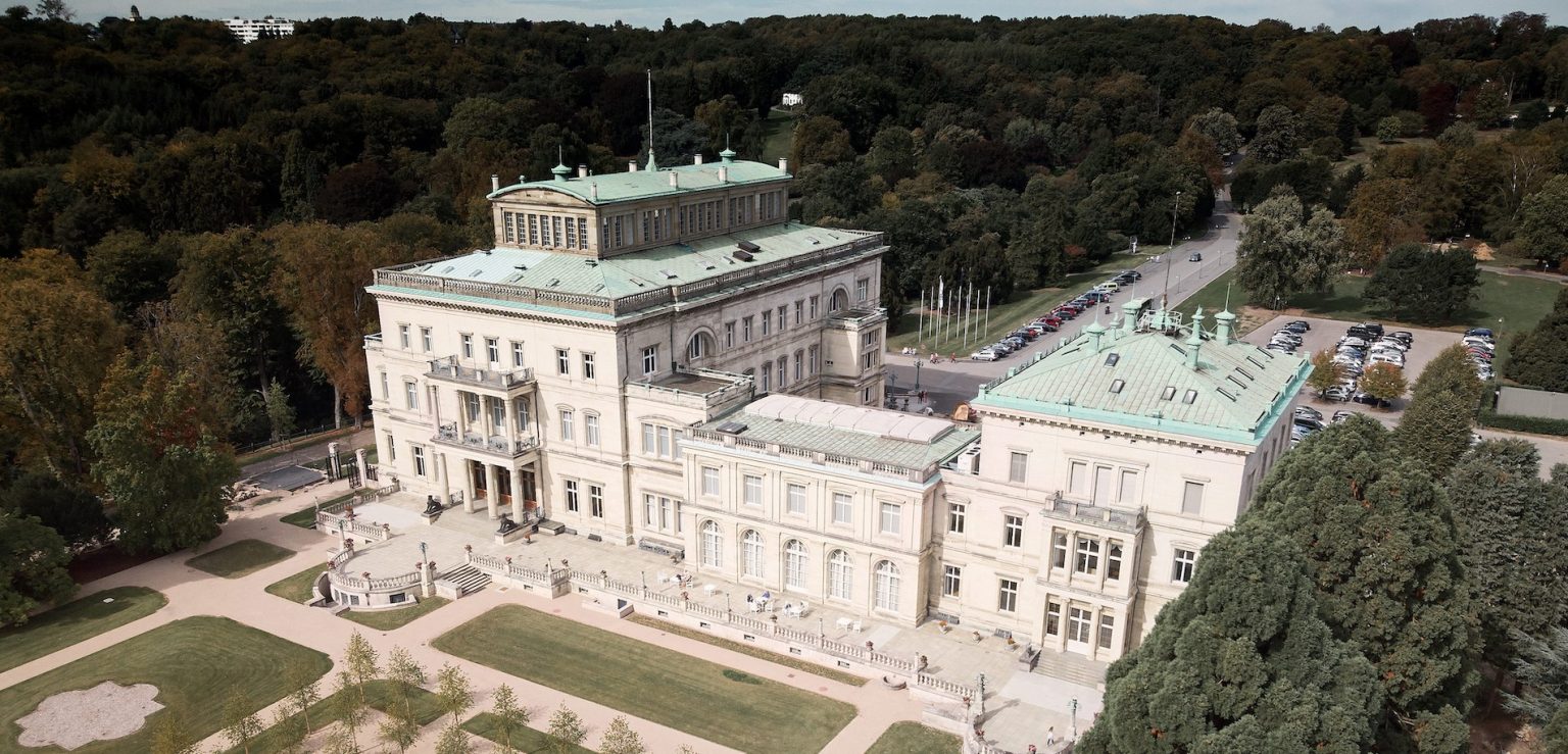 150 Jahre Villa Hügel zu Essen - COLD PERFECTION